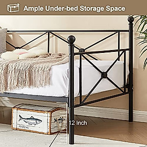 VECELO Classic Metal Daybed Frame Multifunctional Mattress Foundation/Bed Sofa with Headboard, Twin, Black
