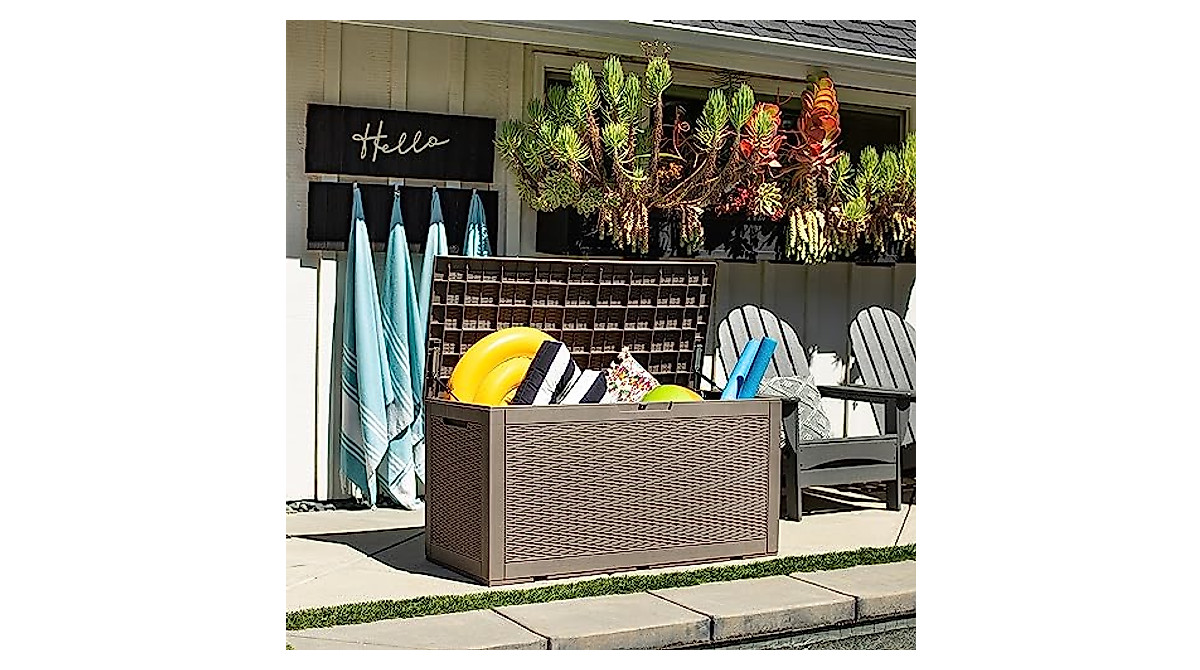 Sunnydaze 100-Gallon Faux Rattan Storage Box