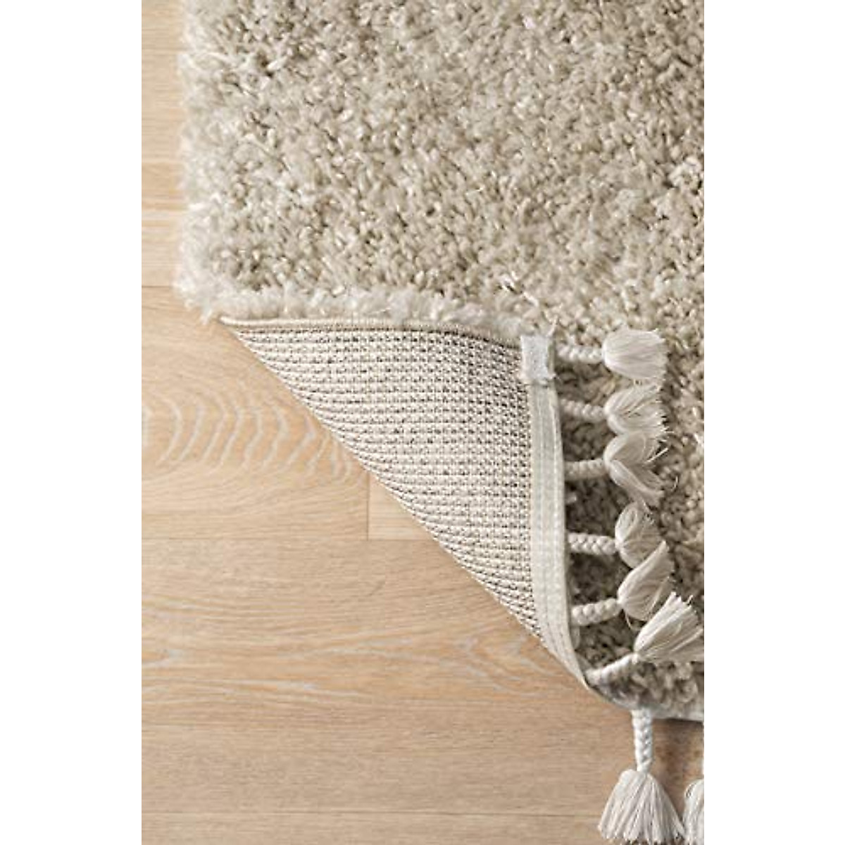 nuLOOM Neva Modern Tasseled Shag Area Rug, 5' 3" x 7' 7", Beige
