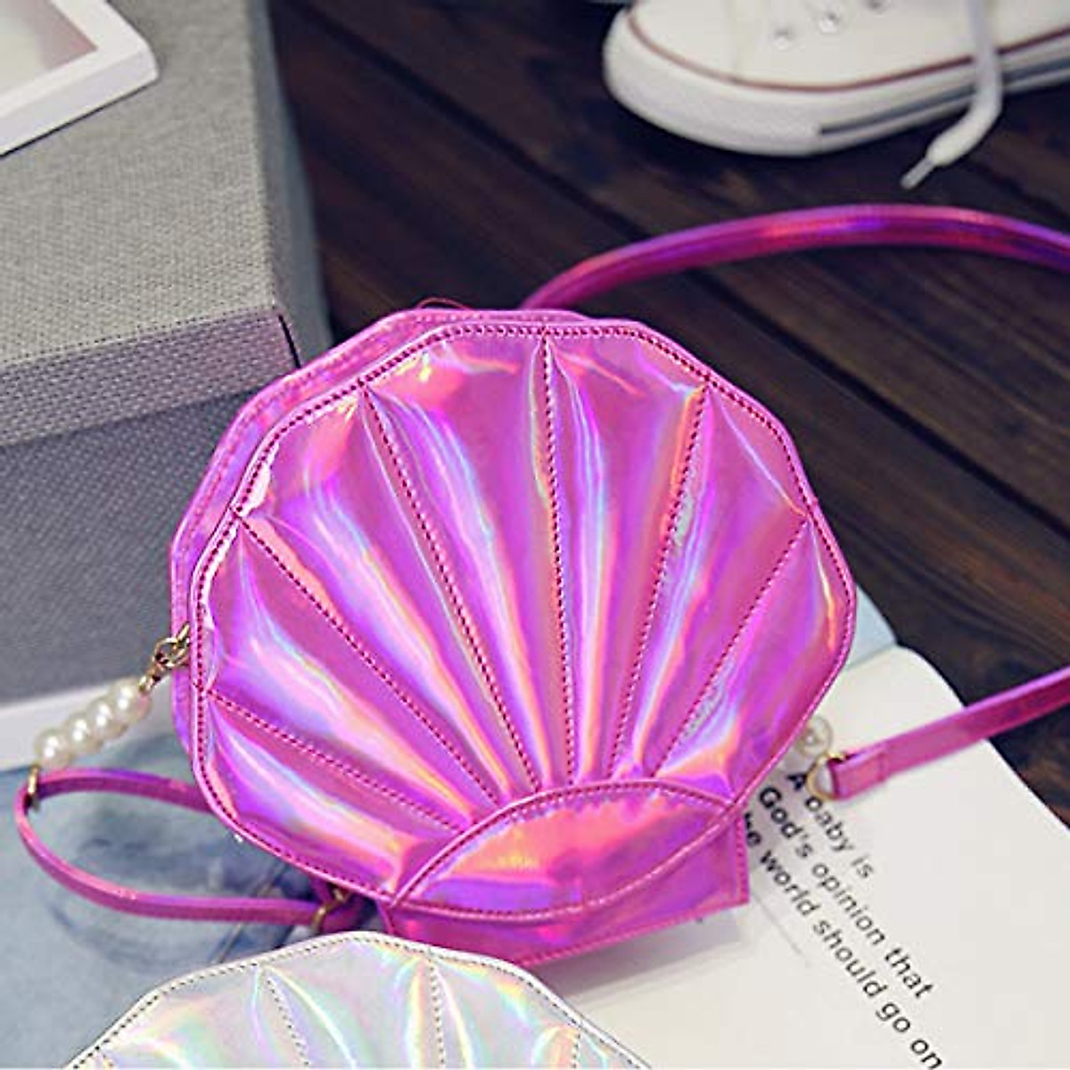 Women Mini Hologram Seashell Shape PU Leather Evening Clutch Handbag Cross-body Bag