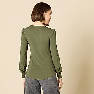 Amazon Essentials Women's Long-Sleeve Crewneck Smocked Cuff T-Shirt, Olive, Medium