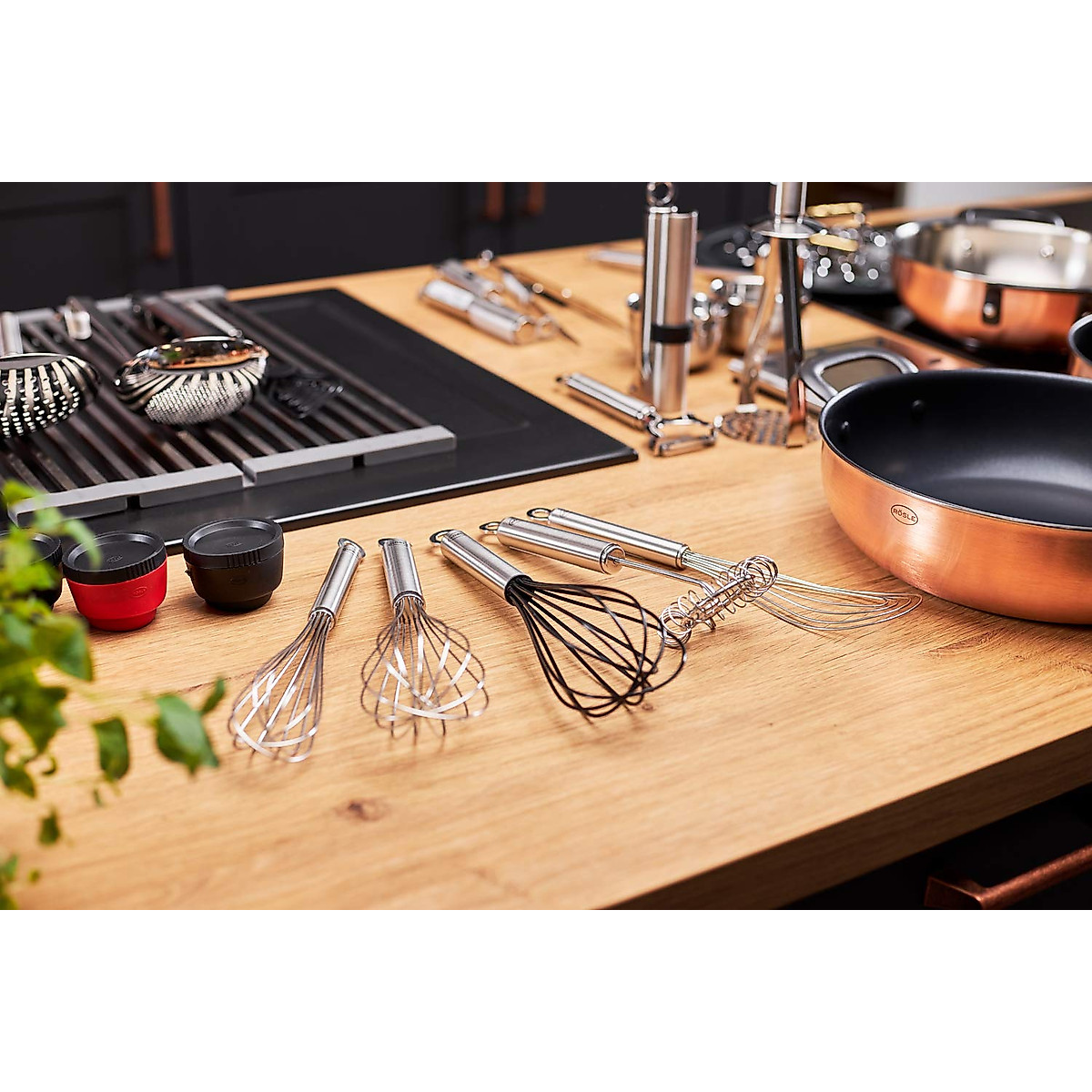 Rösle Stainless Steel Flat Whisk, 4 Wire, 10.6-inch