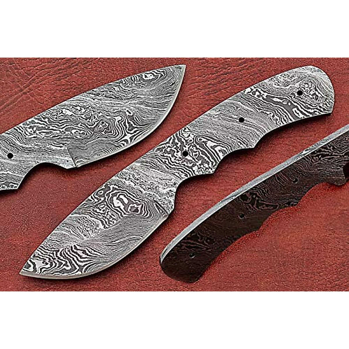 6.75 inches Long Spear Point Blank Blade Skinning Knife, Hand Forged Damascus Steel 3.5" Scale Space with 3 Pin Hole Space, 3 inches Cutting Edge