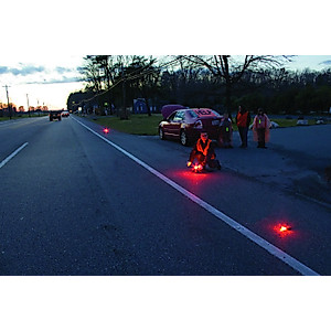 The Original Highway Flare Kit (6-Pack Emergency Flare Kit)
