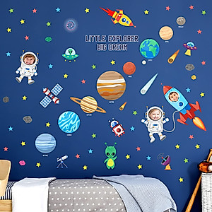 DECOWALL DS9-8058 Outer Space Wall Decals Stickers Kids Bedroom Room décor Nursery Boys Galaxy Stars Astronaut Planets Solar System Dark Removable Decoration Living Spaceship Window Art Mural Peel