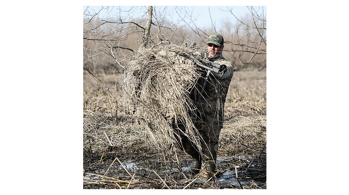 Momarsh Invisi Lay Blind System for Waterfowl Hunting in Optifade Marsh ...