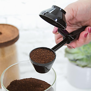 Perfect Pod EZ-Scoop Coffee Scooper & Funnel for Reusable K Cup Refillable Coffee Pods, 2 Tablespoon Capacity