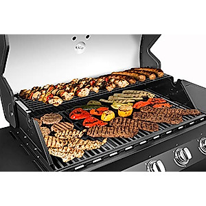 Dyna-Glo DGP552CSP-D Premier 5 Burner Propane Gas Grill, Black