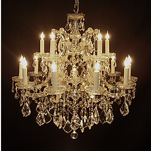 KOR (12 Pack) 7.5CFC/15/3 7.5W 120 Volt, Flame Candelabra Tip Chandelier Bulb, Clear CA5 Incandescent, Petite Decorative Lamp, E12 Candelabra Brass Plated Base, 40 Lumens, Dimmable.