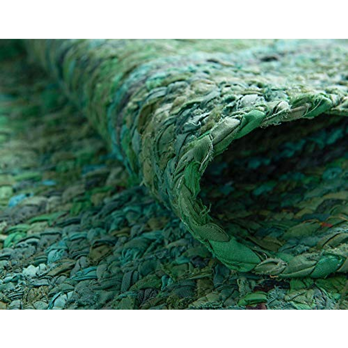 Unique Loom Braided Chindi Collection Area Rug - Layer (4' 1" x 6' 1" Rectangle, Green/ Hunter Green)