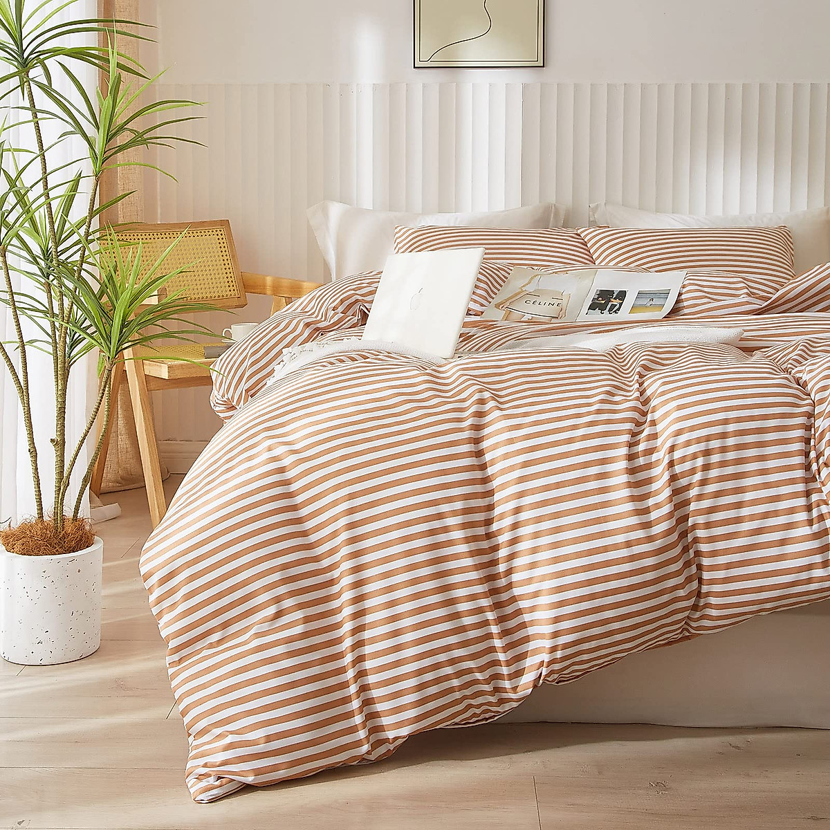 EAVD Duvet Cover Queen White and Khaki Striped Duvet Cover Soft Microfiber Modern Striped Gemetric Pattern Bedding Set with 2 Pillowcases Reversible Striped Comforter Cover with Zipper Closure