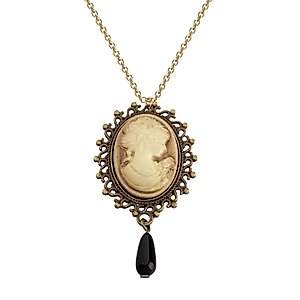 WUSUANED Retro Victorian Necklace Cameo Pendant Necklace Gothic Vintage Gifts Halloween Party gift (Reilef Pendant Necklace Gold)
