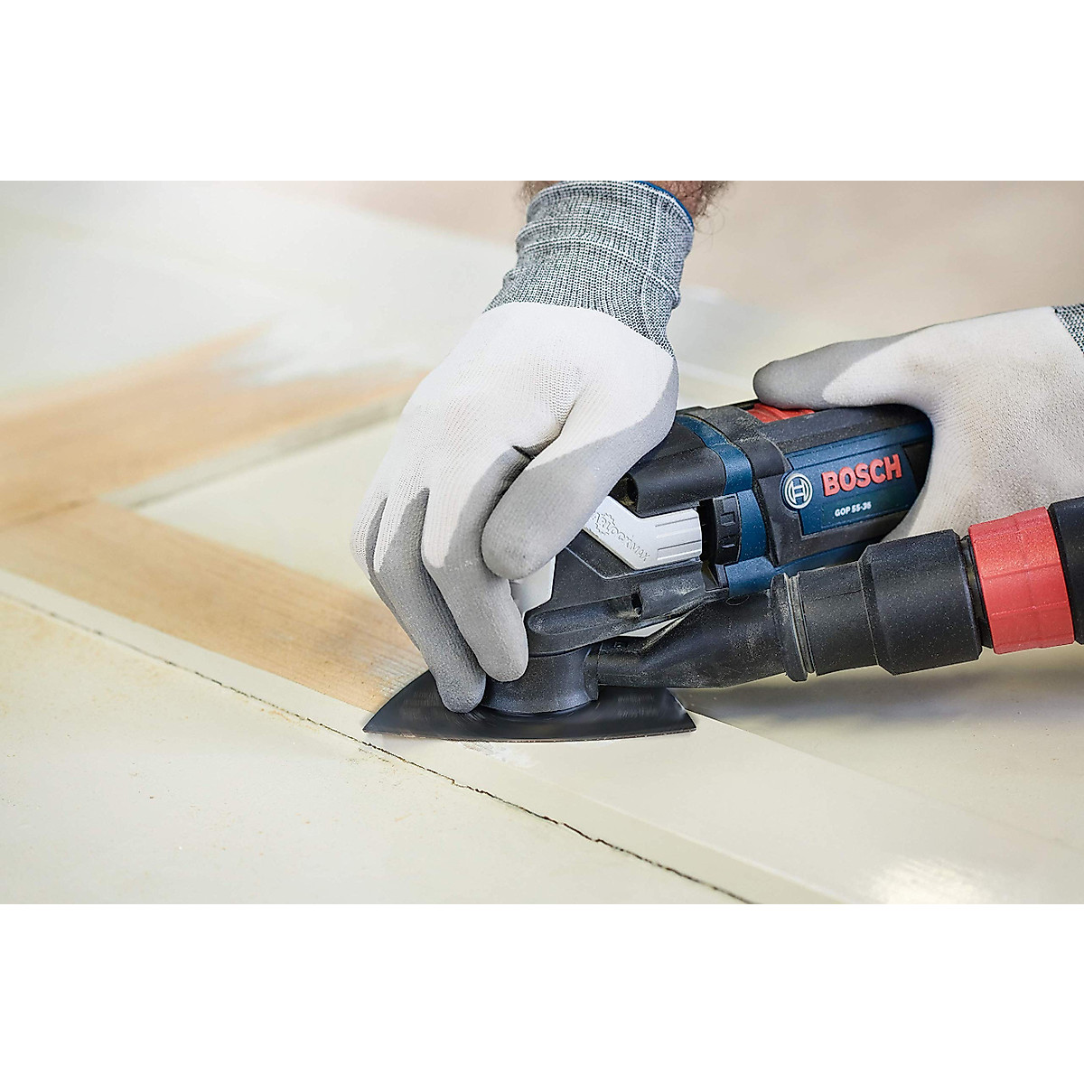 BOSCH OSM450CR10 1-Piece StarlockMax 100-Grit Oscillating Multi-Tool Carbide Delta Sanding Pad for Extreme-Duty Application in Grout and Abrasive
