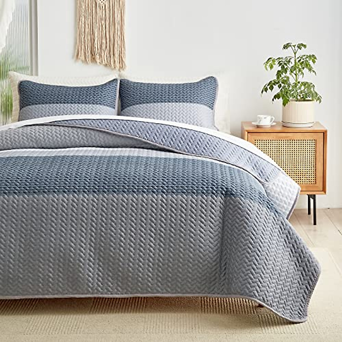 Striped Cotton Quilt Set King Size with White Gray Stripes Soft Cotton Reversible 3pc Quilt Bedding Set, Coverlet, Bedspread with 2 Pillow Shams