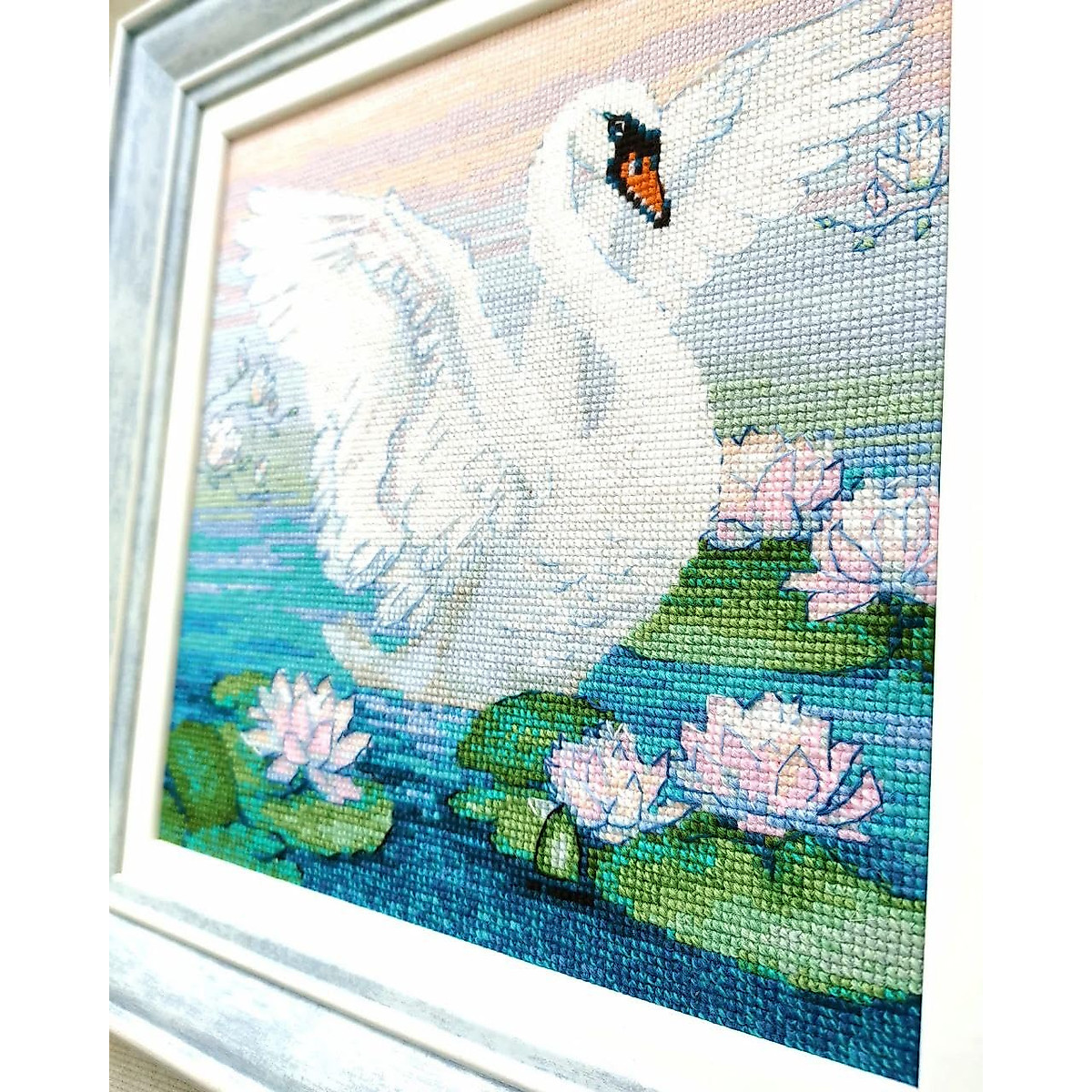RIOLIS Counted Cross Stitch kit 2133 White Swan