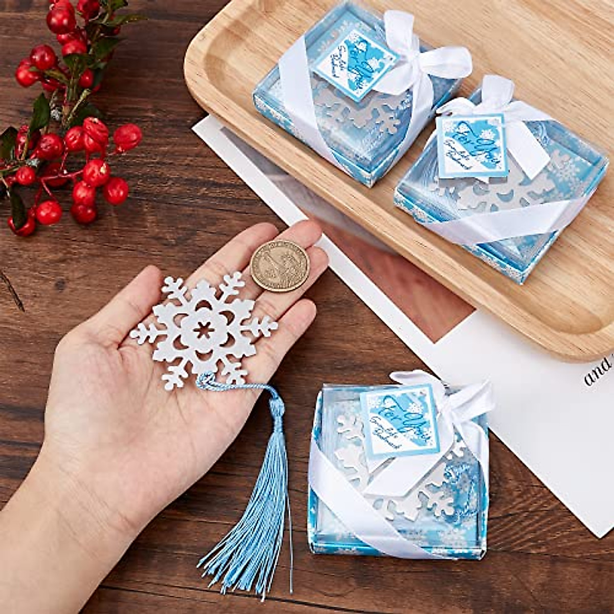 CHGCRAFT 20Pcs Snowflake Bookmark with Tassel Metal Bookmark Christmas Boxed Snowflake Bookmark for Bookworm Gift Book Lovers Student 7.3inch