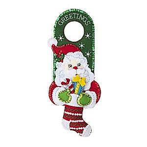 Bucilla Greetings, Felt Applique Christmas Door Hangers, Set of 2 (89286E)