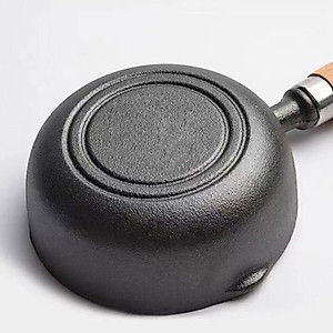 DEARMAMY Wok Small Metal Sauce Pot Iron Sauce Pan Pot with Spout Kitchen Sauce Pan Butter Melting Pot Oil Boil Pot Iron Pan Milk Warm Pan Butter Warmer Pot Metal Sauce Pot with Handle