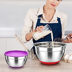 TeamFar Mixing Bowls, Stainless Steel Mixing Bowls with Lids, Nesting Salad Bowls with Air-tight Lids & Non-slip Bottom, Dishwasher Safe & Stackable, Set of 6-4.6/2.6/2 / 1.5/1 / 0.7 Qt