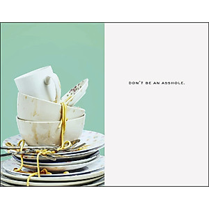 How to Be a Good College Roommate: A 64-Page, Step-by-Step Guide to Surviving College without Ruining Your Life