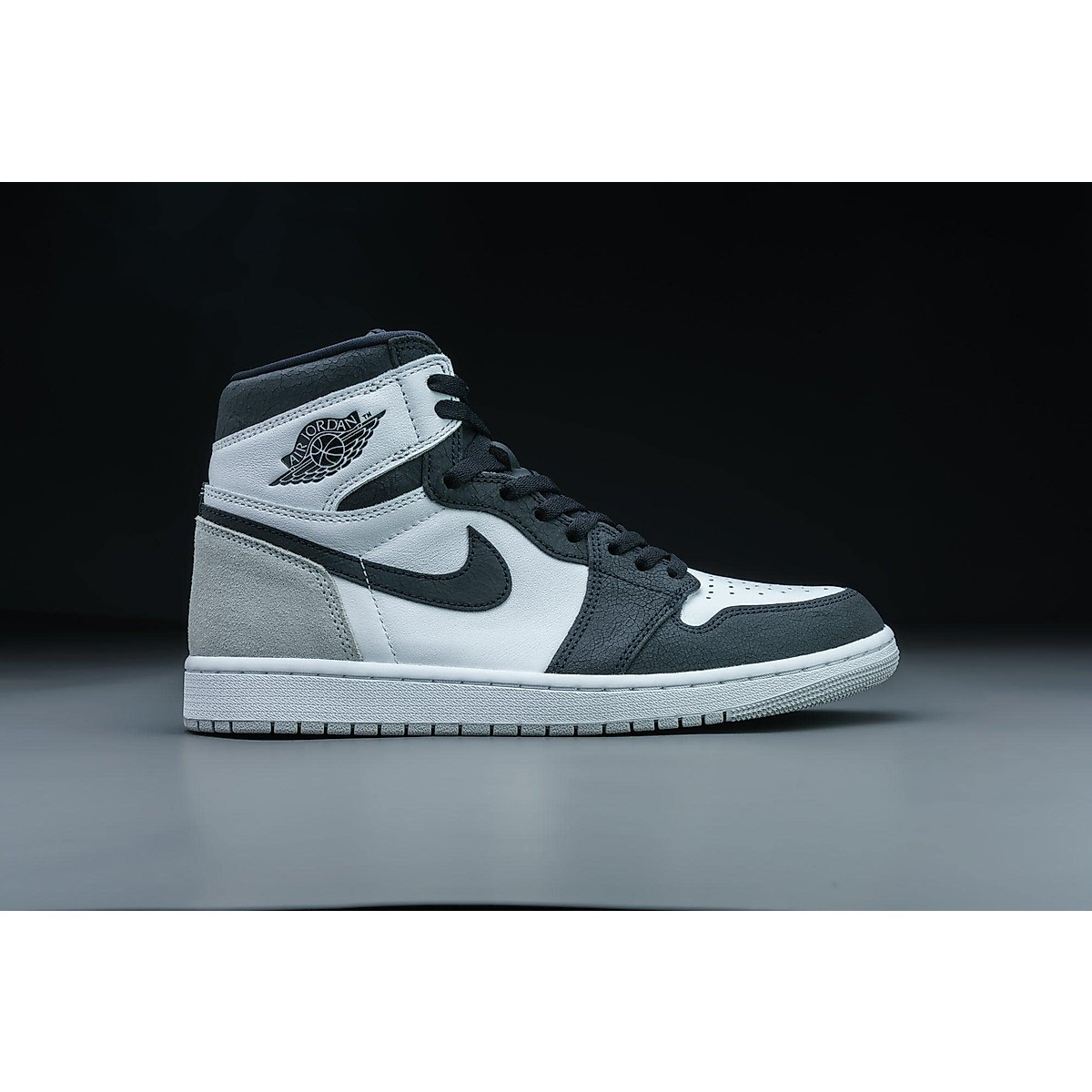 Nike Men's Air Jordan 1 Retro High OG Shoes, White/Black-grey Fog-bleached, 9