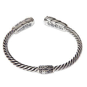 NOVICA Artisan Handmade Blue Topaz Cuff Bracelet on Sterling Silver Hinged from Bali Indonesia Serenity Birthstone [6.25 in L (end to End) x 0.4 in W] ' Beacon of Light'