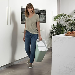 Curver Ready to Collect 30L Sorting Bin with Wall or Door Holder for Kitchen, Bathroom, Laundry Room – 100% Recycled – Green