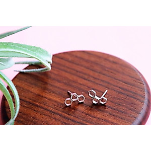 Helen de Lete Lovely Honeycomb Sterling Silver Stud Earrings