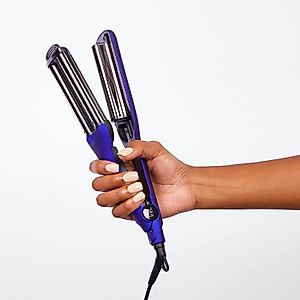 Ion Titanium Triple Barrel Waver