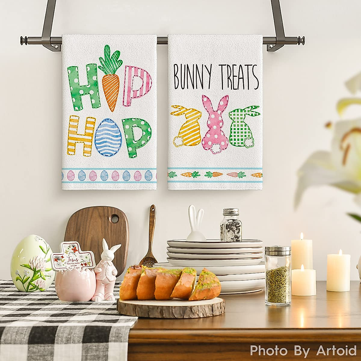 Artoid Mode Hip Hop Bunny Treats Egg Carrots Rabbit Easter Kitchen Towels Dish Towels, 18x26 Inch Seasonal Holiday Decoration Hand Towels Set of 2