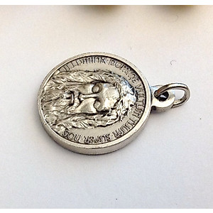 I G J The Holy Face Shroud of Jesus Christ Medal - Real Italian Masterpiece (Holy Face Medal with Cord)