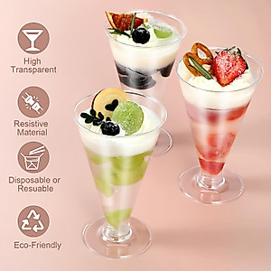 HawHawToys 40 Pack Clear Plastic Martini Glasses 6oz Disposable Cocktail Glasses Dessert Cups with Spoons,Reusable Cocktail Glasses Shooter for Party Champagne,Ice-Cream, Pudding and Trifle
