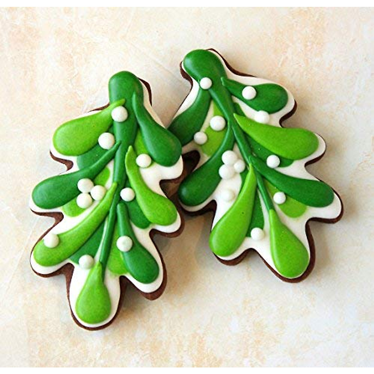 Ann Clark Cookie Cutters Oak Leaf Cluster Holly Leaf Cookie Cutter, 4.25"