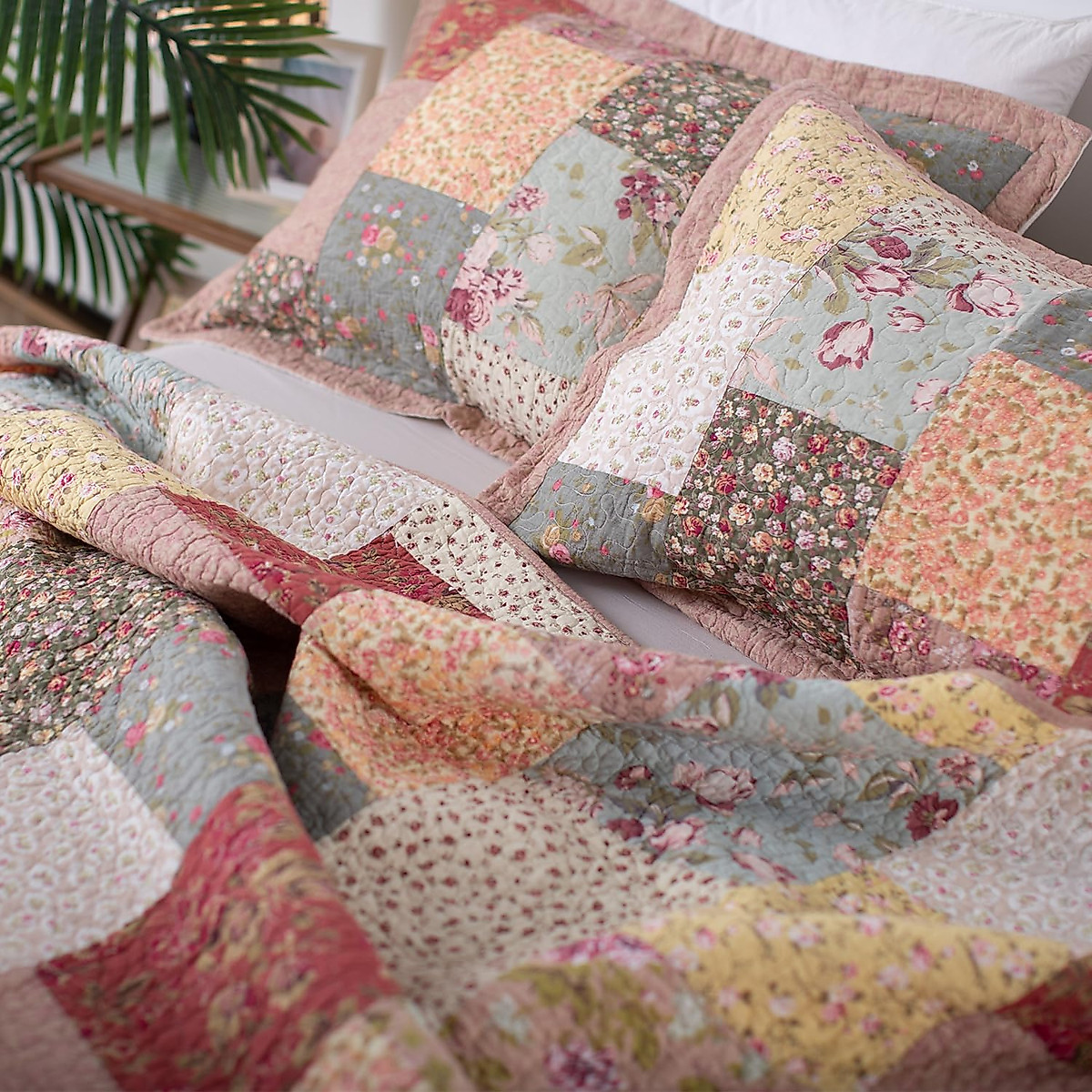 KASENTEX Authentic 100% Cotton Easy Clean – Luxury Boho Quilt with Decorative Floral Print Patchwork Design Oversized Bedspread, Soft Bedding, Full/Queen 90x96”, Boho-Royal Garden