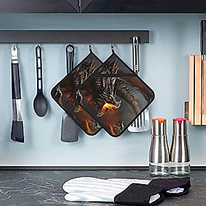 Knight Fighting Dragon Kitchen Pot Holders Hot Pad, Potholders Hot Pads for Kitchen,Washable Pot Holder Oven Mitts,Heat Resistant Hot Pad Kitchen Decor Accessories for Cooking and Baking（2 Sets