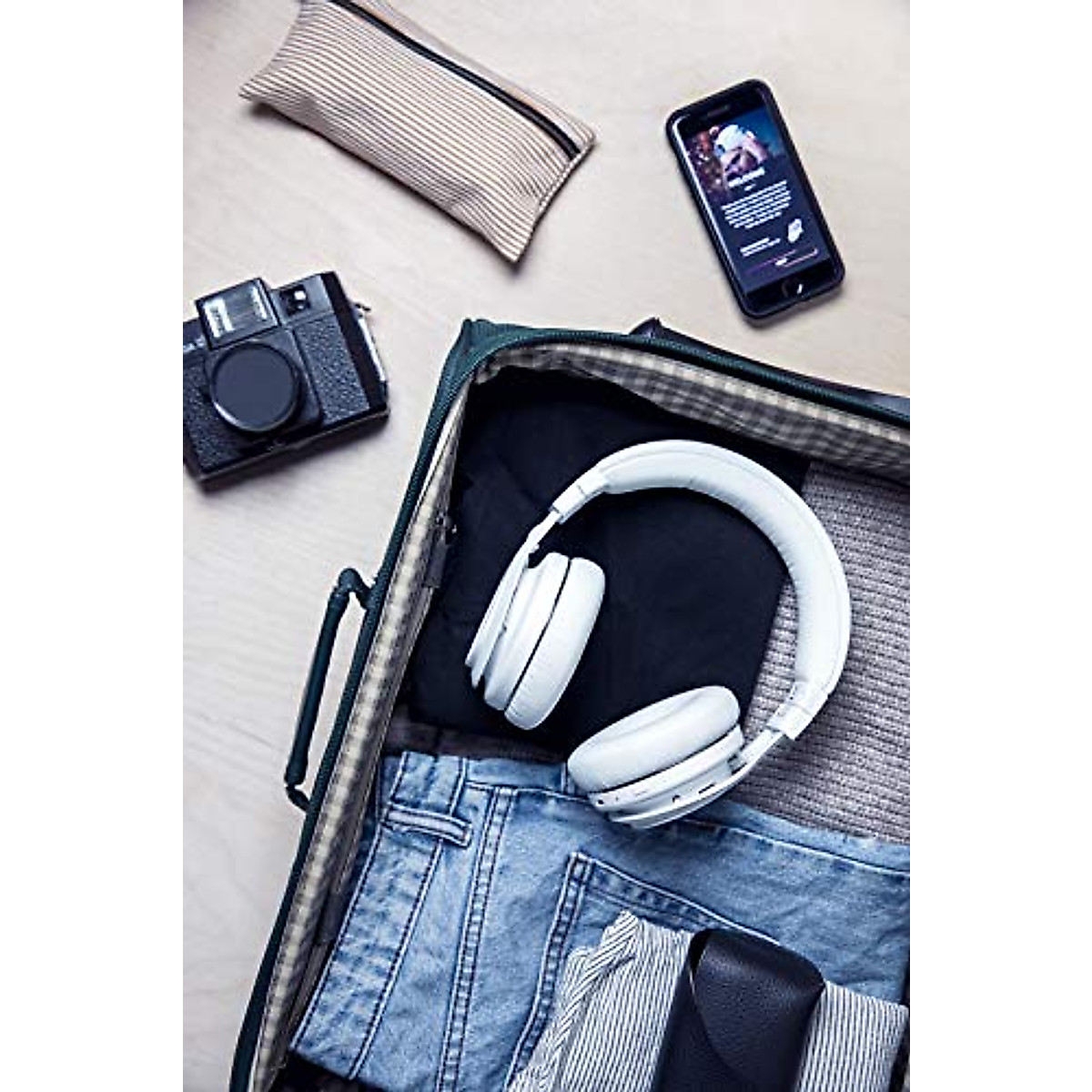 Kygo Life A9/600 | Over-Ear Bluetooth Headphones, aptX® and AAC® Codecs, Built-in Microphone, NFC Pairing, Memory Foam Ear Cushions, 23 Hours Playback, Kygo Sound App, Pro Line (White)