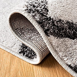 SAFAVIEH Adirondack Collection 6' x 9' Ivory/Charcoal ADR253B Modern Geometric Distressed Non-Shedding Living Room Bedroom Dining Home Office Area Rug