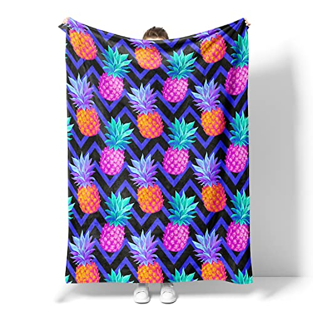Pineapple Throw Blanket,Flannel Fleece Blankets for Boys Girls Women Men,Super Soft Cozy Warm Luxury Lightweight Bed Blanket for Sofa Couch Camping Travel All Season Use 50×60 Inches