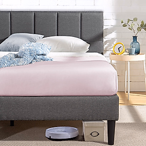 ZINUS Lottie Upholstered Platform Bed Frame with Short Headboard / Mattress Foundation / Wood Slat Support / No Box Spring Needed / Easy Assembly, Grey, Twin