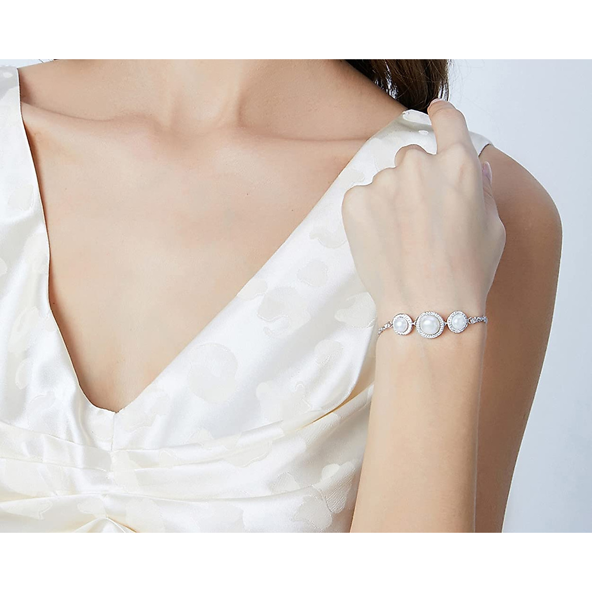 Red Lychee Freshwater Cultured Pearl Bracelet for Women Wedding Platinum Plated Sterling Silver Pearl Bracelets Genuine White Pearls Simulated Diamond Bracelet Link 7”+2"