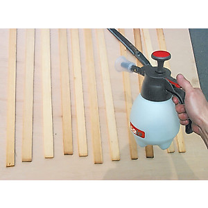 Solo 418 One-Hand Pressure Sprayer with Ergonomic Grip for Gardening, Fertilizing, Cleaning & General Use Spraying, 1 Liter