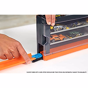 Hot Wheels Race Case with 8 Toy Cars, Interactive Display & Storage for 12 1:64 Scale Vehicles, Connects to Track