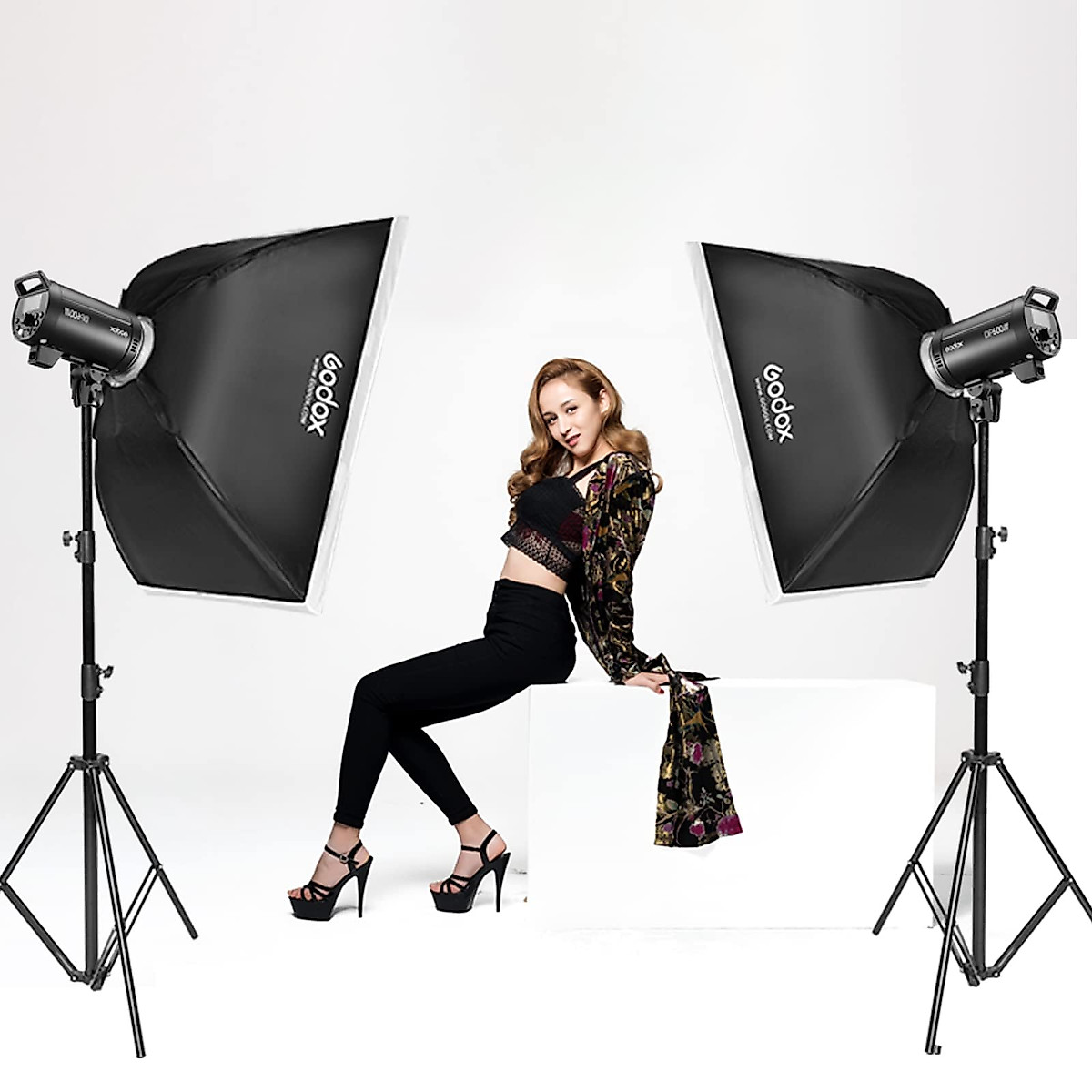 Godox 3Pack DP600III Speedlite Studio Flash Strobe Monolight Kit,1800Ws Bowens Mount Photography Lighting with Softbox,Umbrella,Barndoor Kit for Location and Studio Video Shooting,Portrait