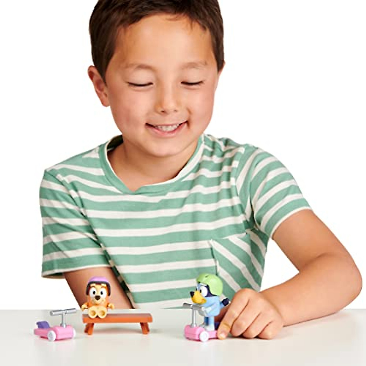 Bluey Dog Vehicle 2-Pack, 2.5-3" Bluey & Bingo Articulated Figures - Scooter Time