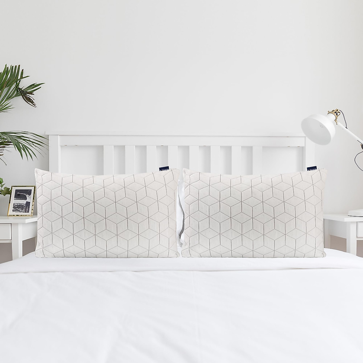 Rotroyce Shredded Memory Foam Pillow Queen Size, Adjustable for Side Back and Stomach Sleepers, Single Pack, Luxury Extra Comfy Bed Neck Pillows with Washable Cover