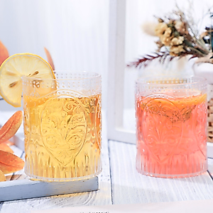 Qinyoung Plastic Vintage Drinking Glasses 8.5oz Stemless Wine Glasses Retro Embossed Wine Glasses Shatterproof Reusable Wine Cups for Baby Shower Wedding Reception Grand Event Party(Clear,12)