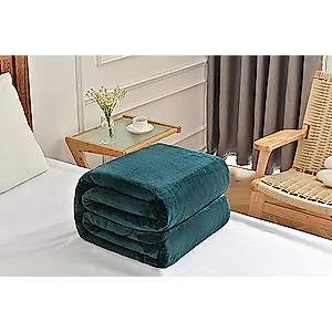 Kingole Flannel Fleece Microfiber Throw Blanket, Luxury Peacock Blue Twin Size Lightweight Cozy Couch Bed Super Soft and Warm Plush Solid Color 350GSM (66 x 90 inches)