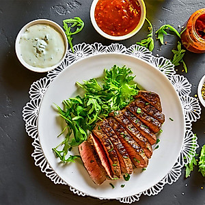 Floral Placemats Wipeable Vinyl Placemats 15 Inch Round Place Mats Farmhouse Kitchen Table Mats Heat Resistant Washable Pressed Vinyl Dining Table Mats Wedding Anniversary Decoration, Red