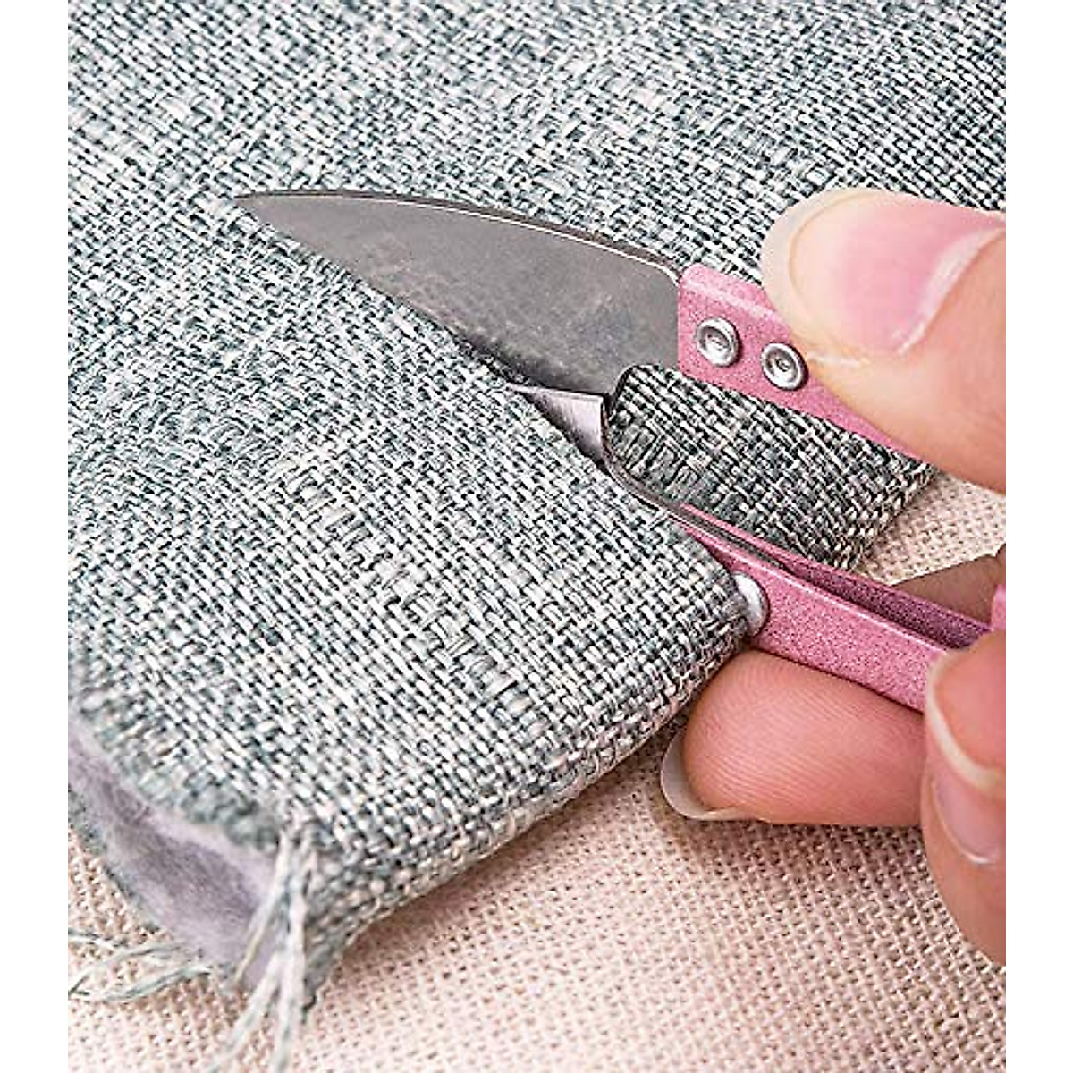 2Pcs Multicolor Mini Sewing Scissors Clipper with 2Pcs Leather Scissors Sheath Cover Small Embroidery Thread Thrum Yarn Trimming Nipper for Stitch DIY Supplies (Pink/Gray)