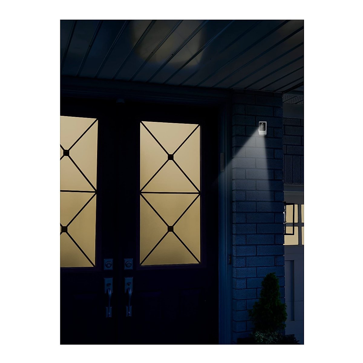 Lorex Home Hub, Two 2K Security Cameras Wireless Outdoor Indoor Battery-Powered with Range Extender, Motion Detection, and Color Night Vision, 32GB MicroSD